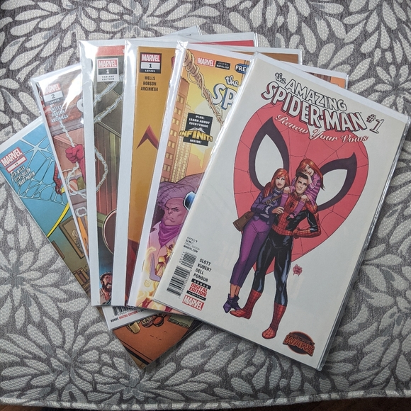 Marvel | Other | Spiderman And Spiderham Comic Bundle | Poshmark